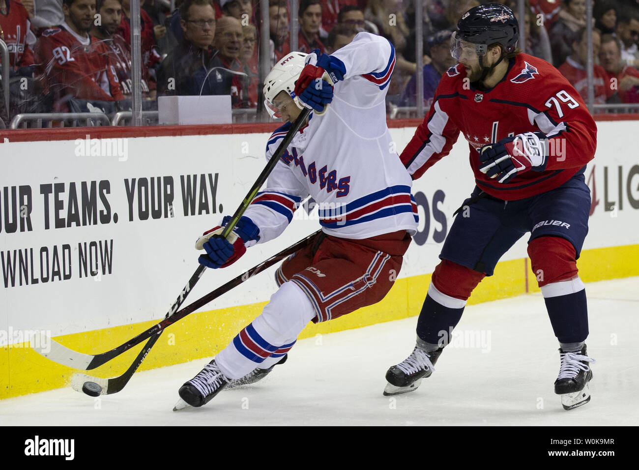 Nathan edelman hi-res stock photography and images - Alamy