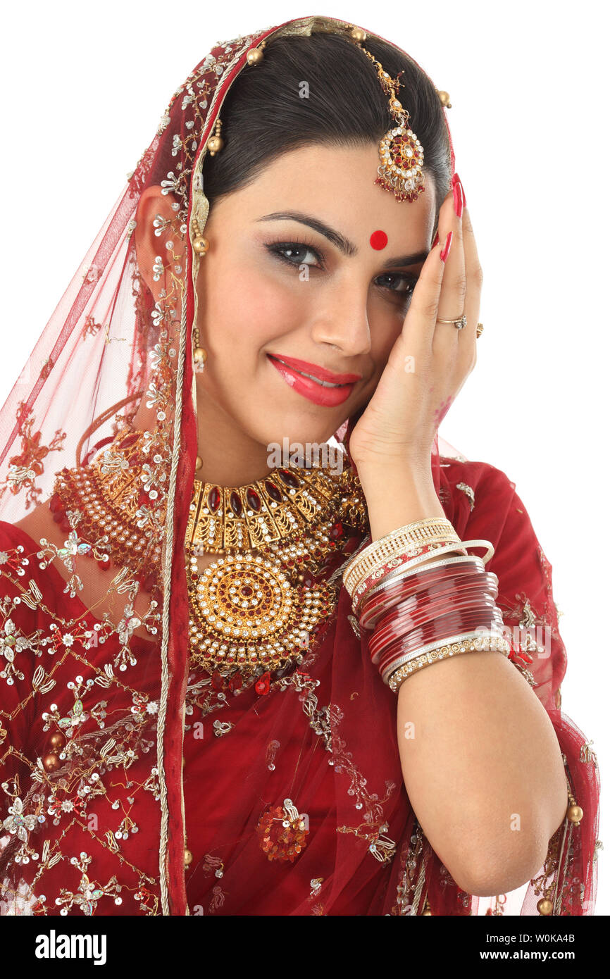 Portrait of an Indian bride Stock Photo - Alamy