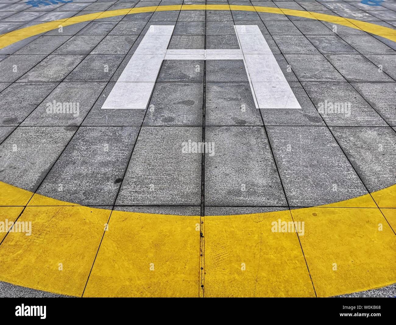 Helipad empty hi-res stock photography and images - Alamy