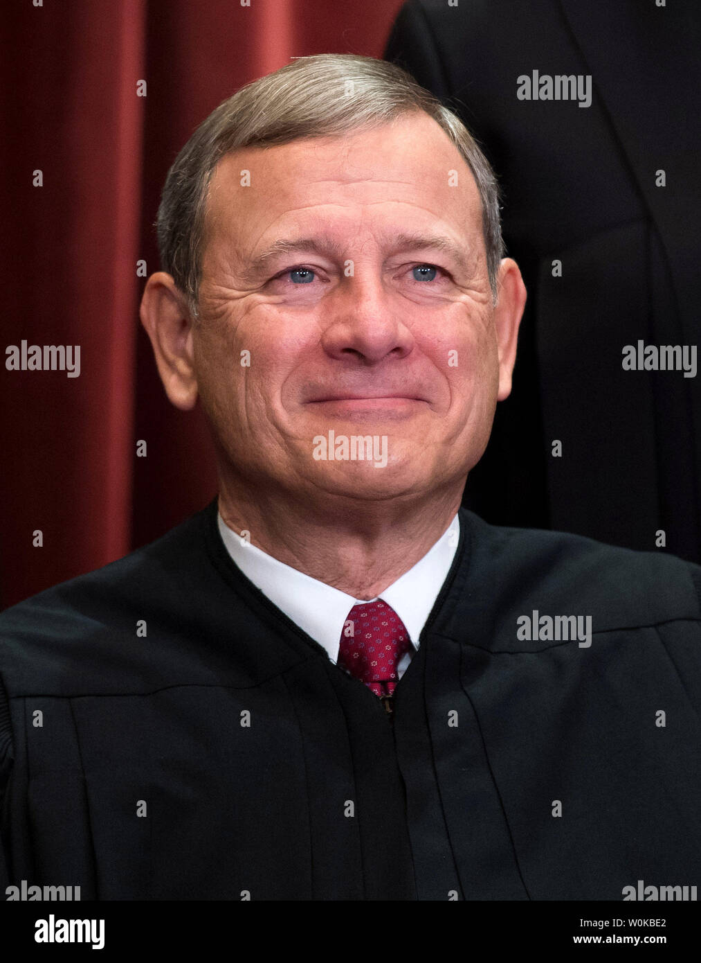 Chief justice john roberts 2018 hi-res stock photography and images - Alamy