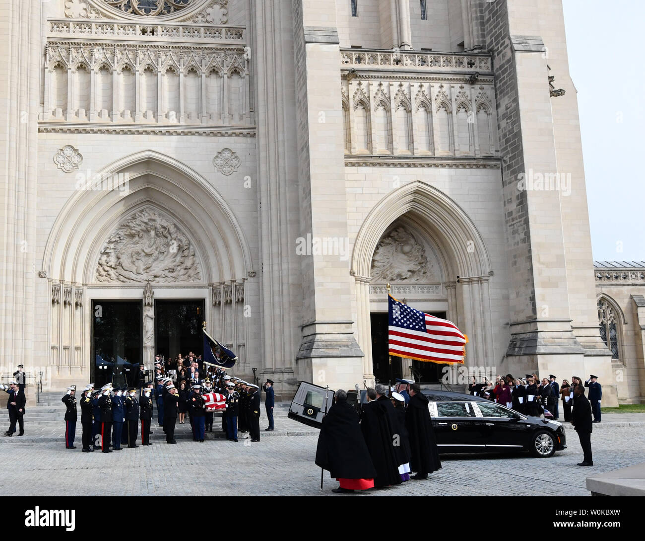 George herbert walker hi-res stock photography and images - Alamy