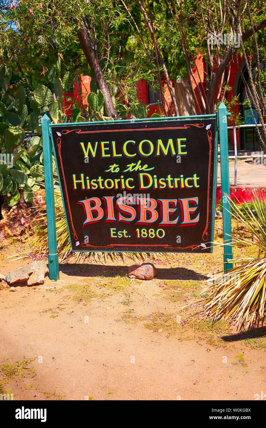 Welcome to the historic district of Bisbee sign in Southern Arizona ...