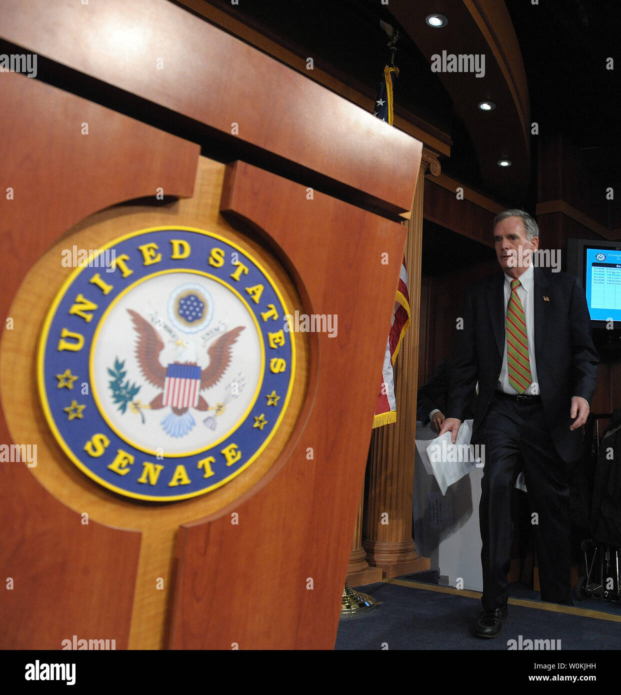 Sen. Judd Gregg, R-NH,arrives to react to the fiscal year 2010 budget ...