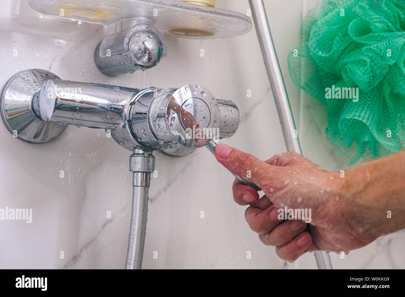 Using shower hi-res stock photography and images - Alamy