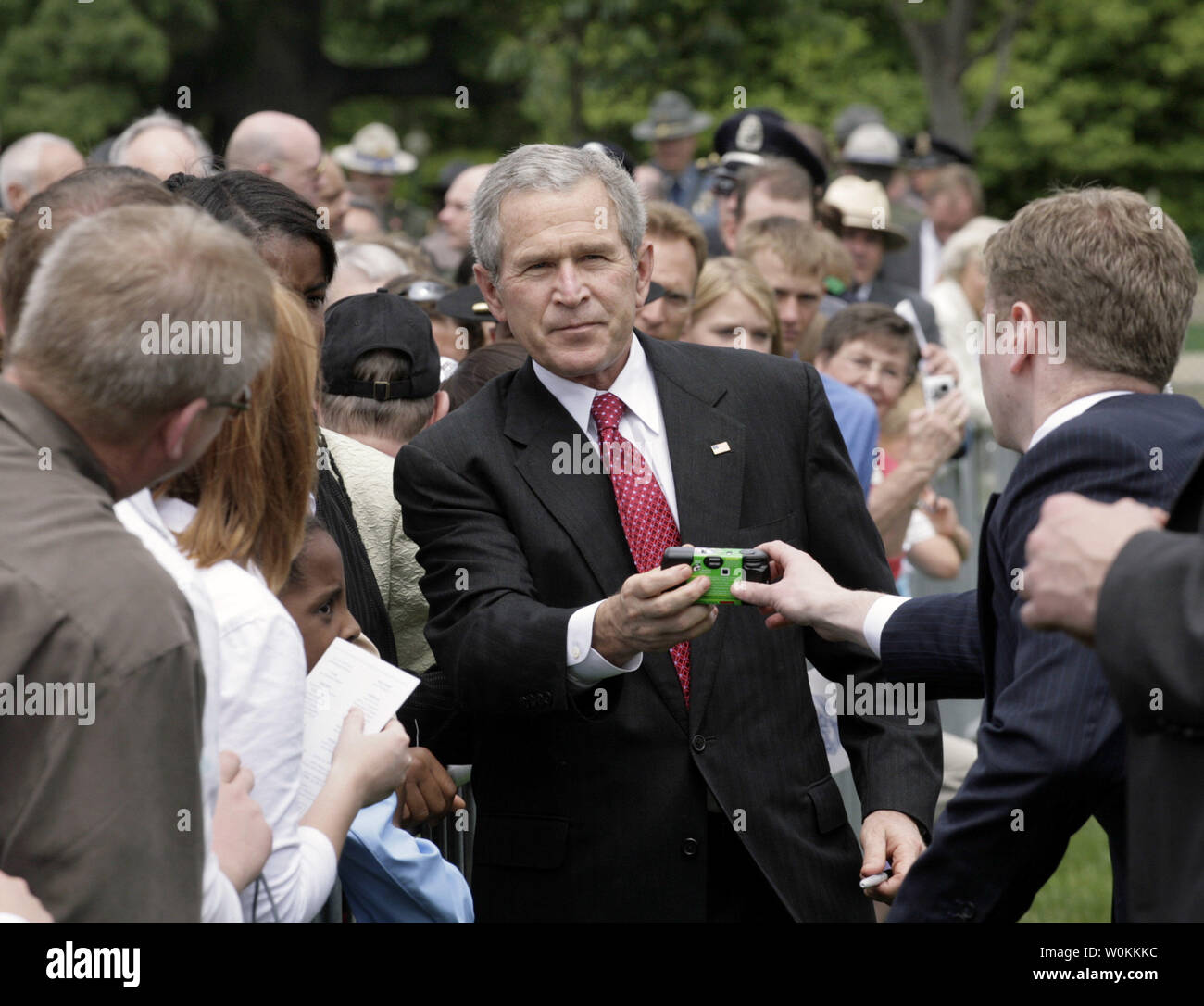 Annual passes hi-res stock photography and images - Alamy