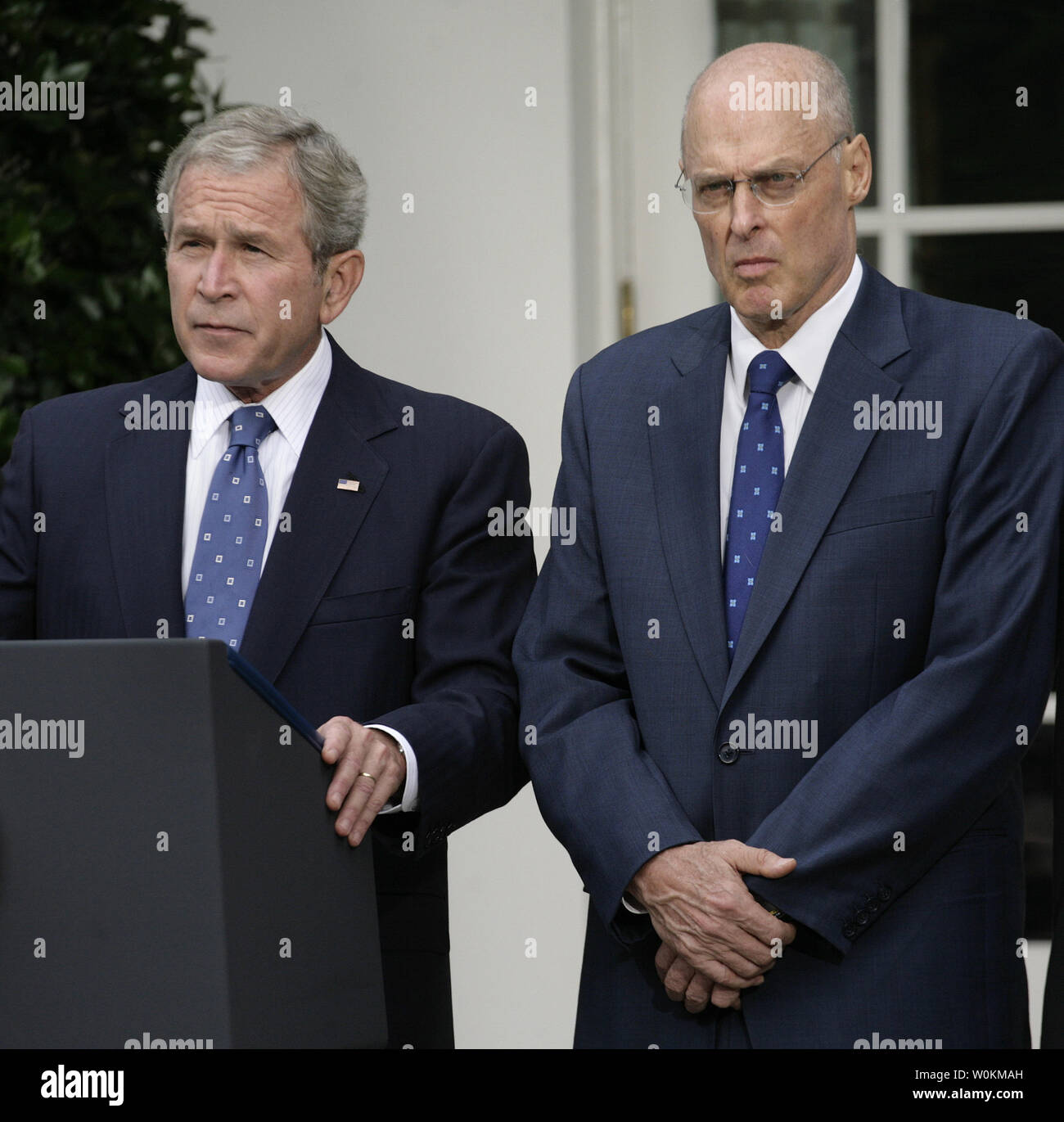 Henry paulson george w bush hi-res stock photography and images - Alamy