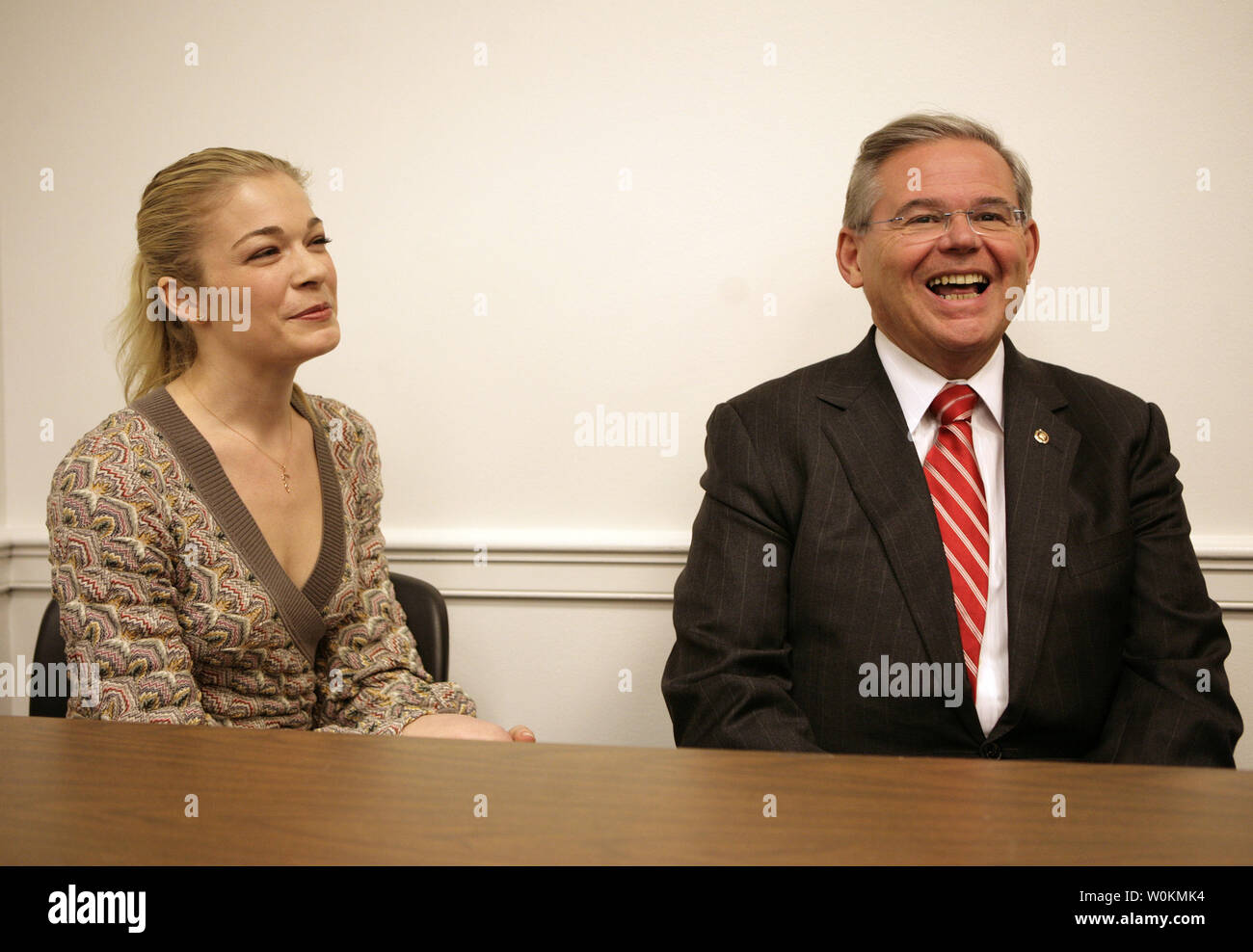 Sen. Robert Menendez (D-NJ) and Grammy-winning country singer LeAnn ...