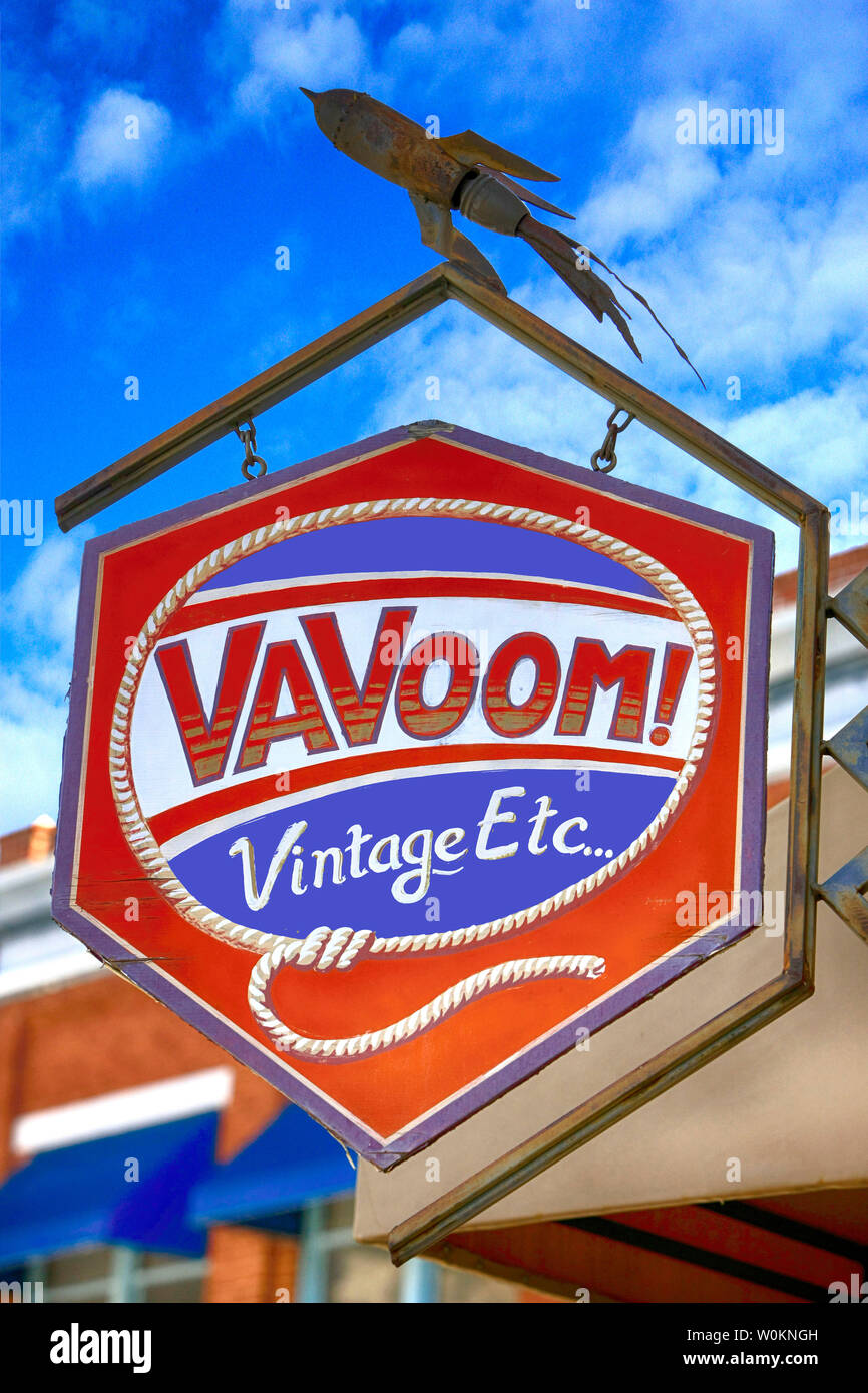 Vavoom hi-res stock photography and images - Alamy