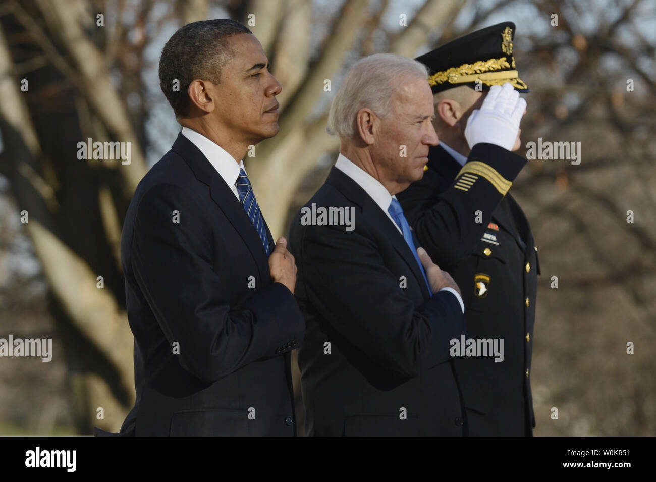 US President Barack Obama (front C), Vice President Joe Biden (back C ...