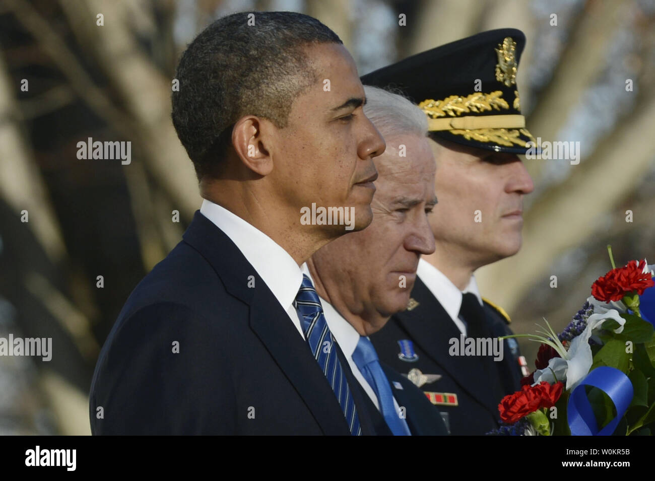 US President Barack Obama (front C), Vice President Joe Biden (back C ...