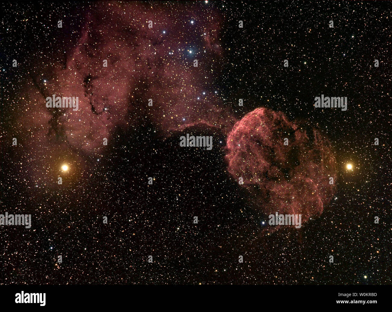 Faint emission nebula hi-res stock photography and images - Alamy