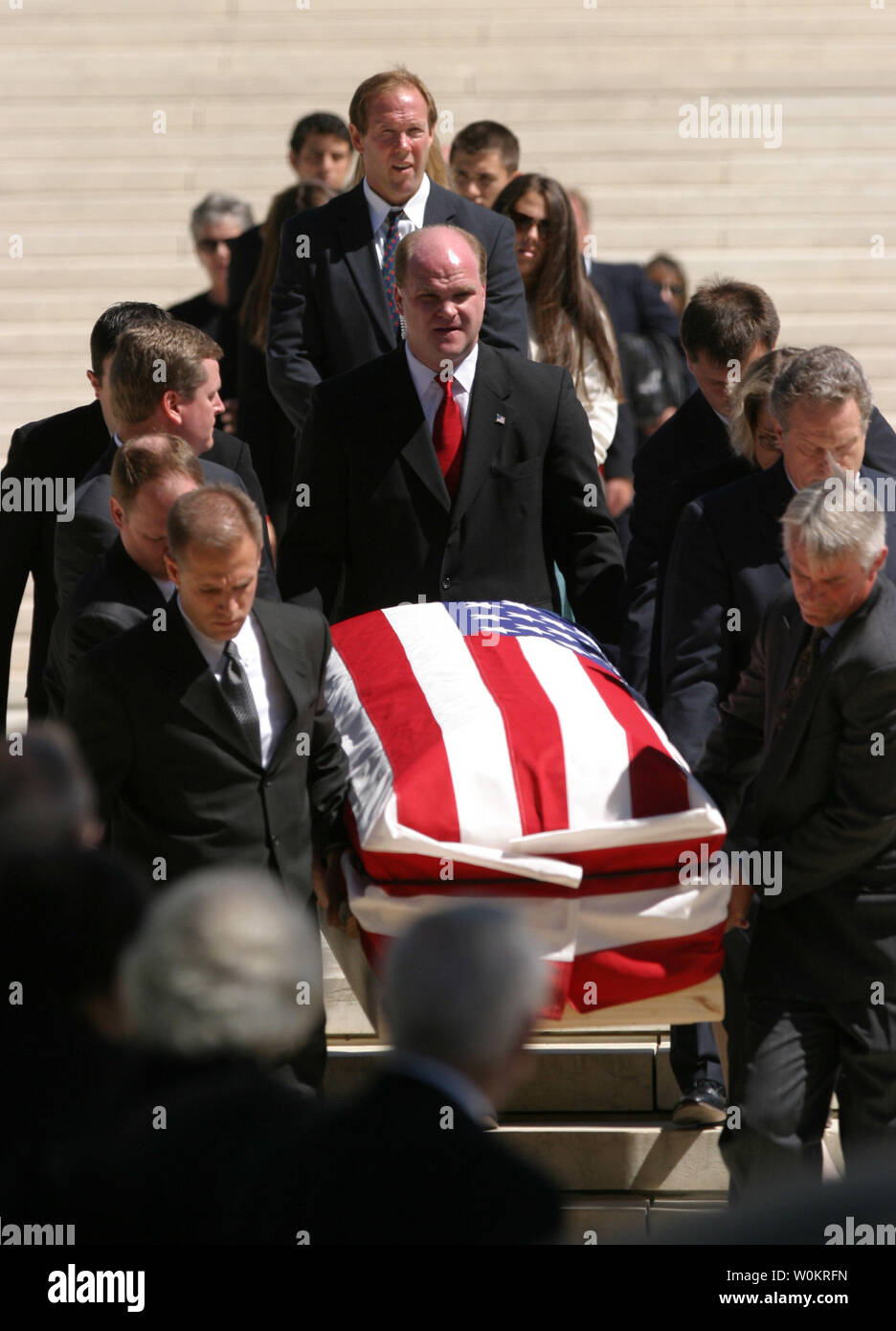 The casket of Supreme Court Chief Justice William H. Rehnquist is ...