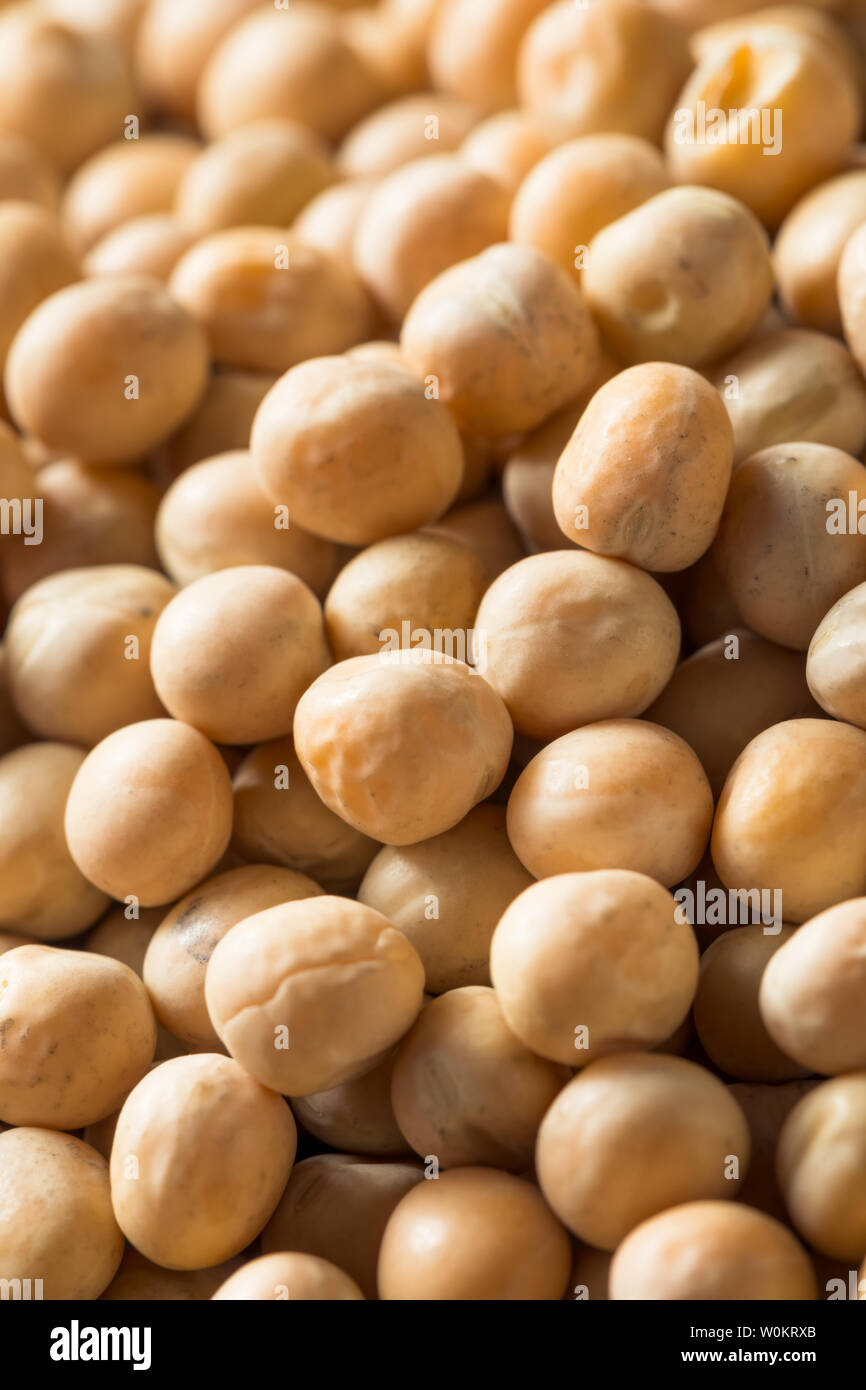 Organic Dried Yellow Peas in a Bowl Stock Photo - Alamy