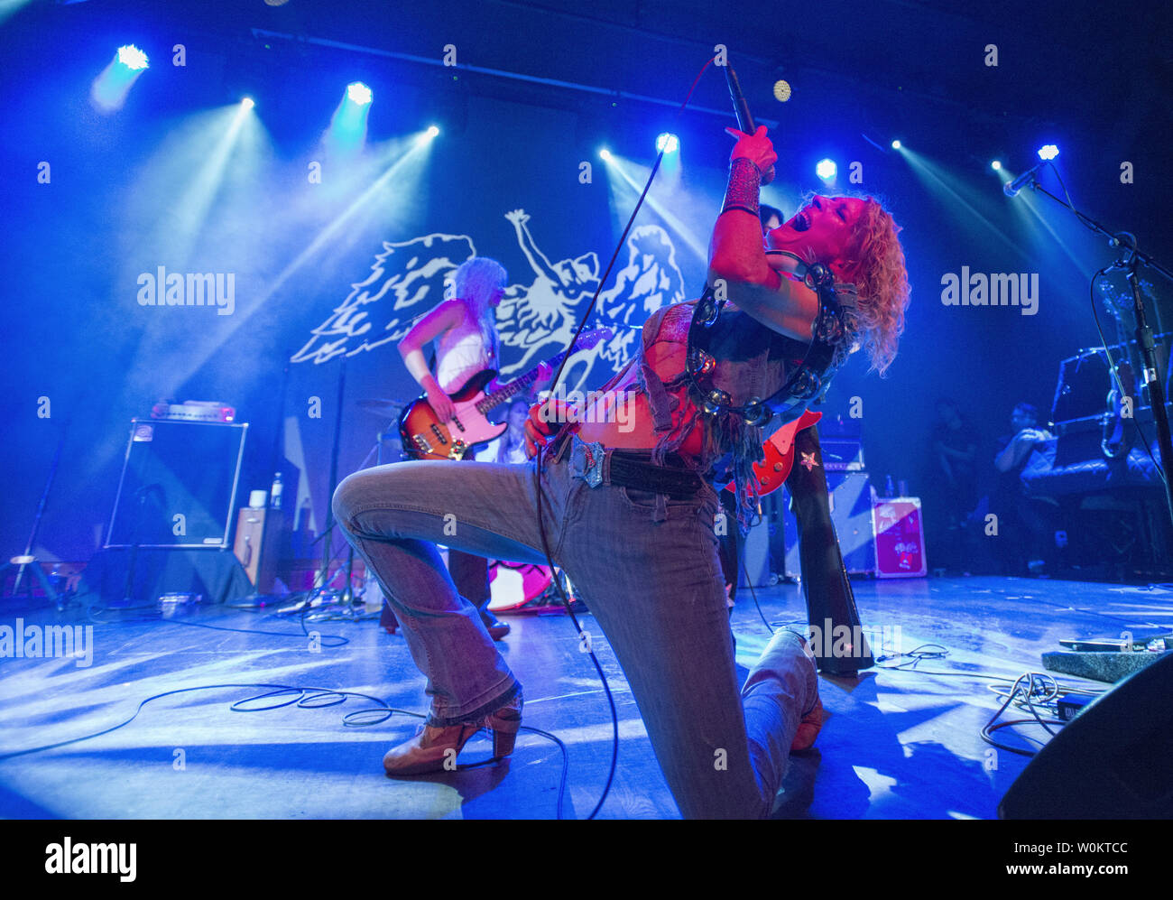 Lead singer Shannon Conley of Lez Zeppelin belts out a number at The ...