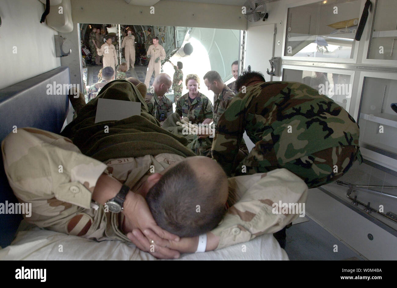 Iraq 2003 air force hi-res stock photography and images - Alamy
