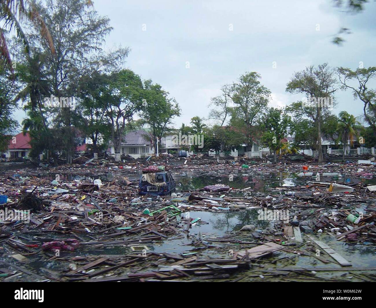 Tsunami struck hi-res stock photography and images - Alamy