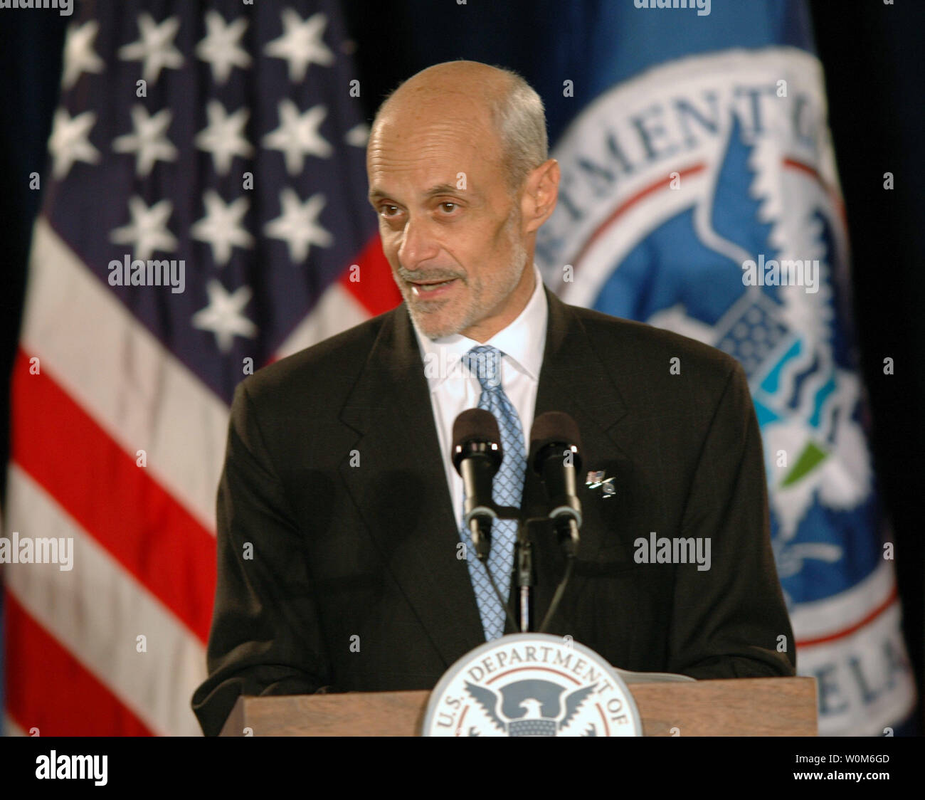 Homeland security headquarters hi-res stock photography and images - Alamy