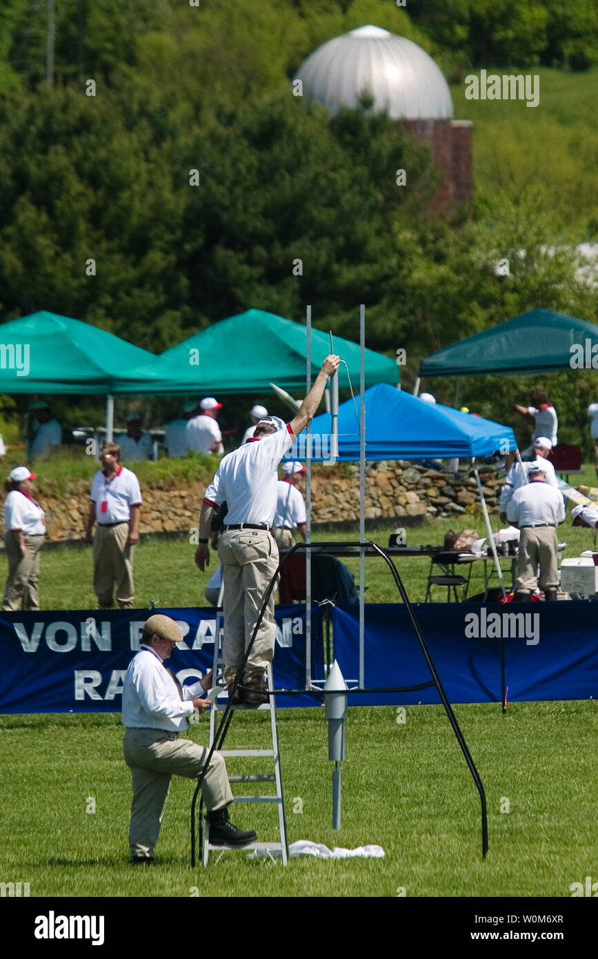 Team america rocketry challenge hi-res stock photography and images - Alamy