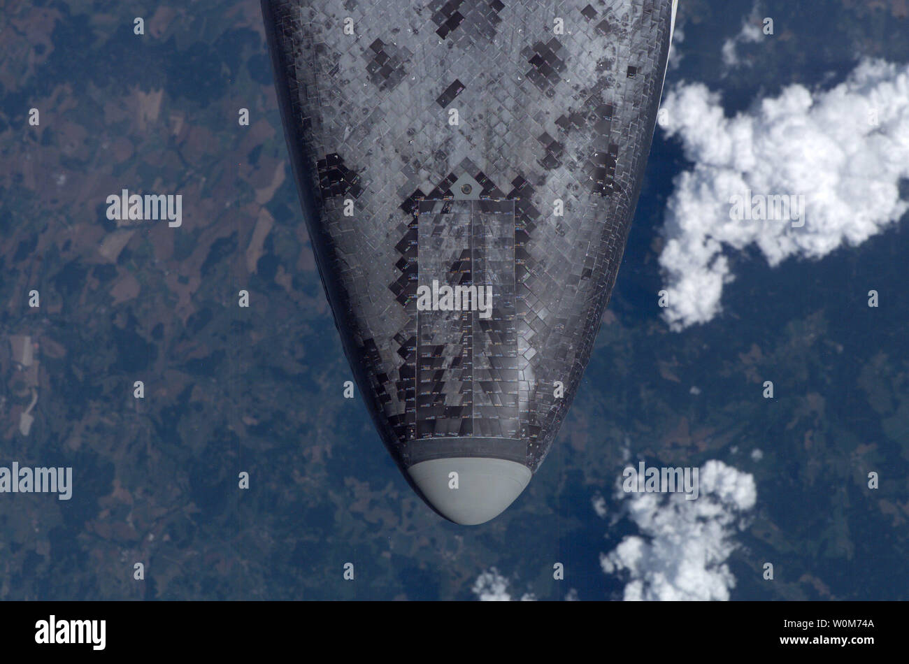 Thermal protection system tiles hi-res stock photography and images - Alamy