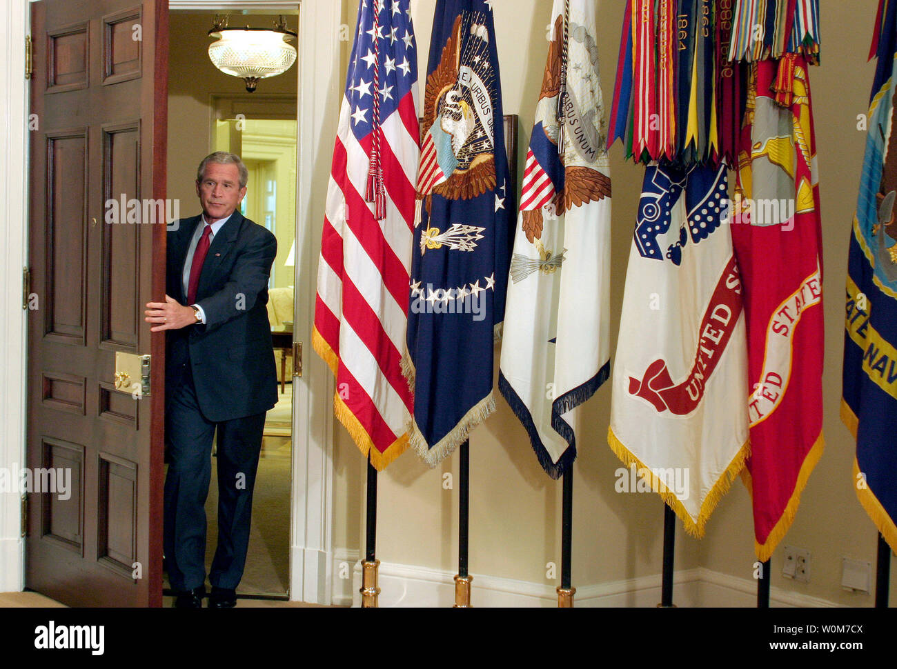 U.S. President George W. Bush makes a statement in the Roosevelt Room ...
