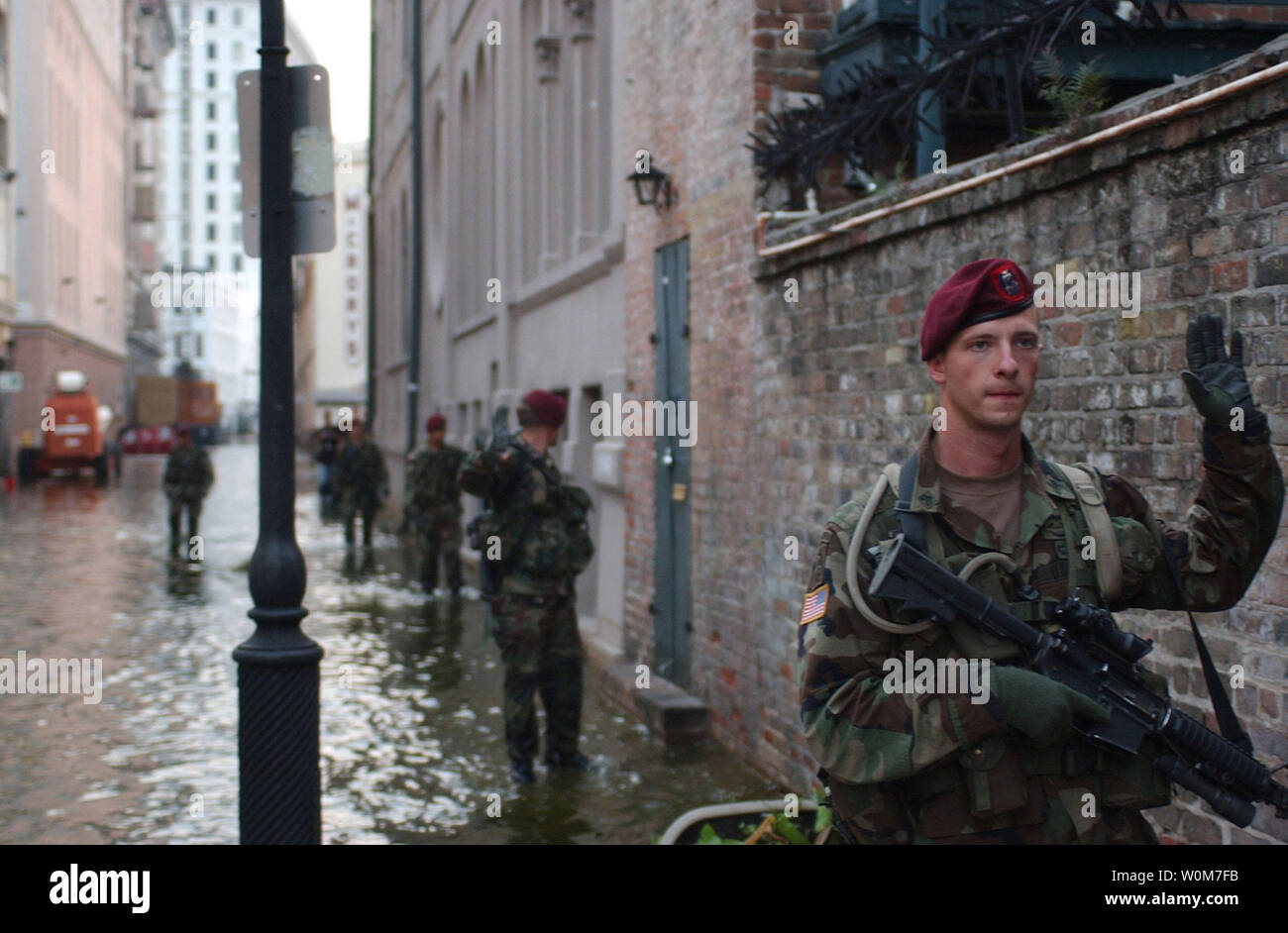 505th parachute infantry regiment hi-res stock photography and images ...