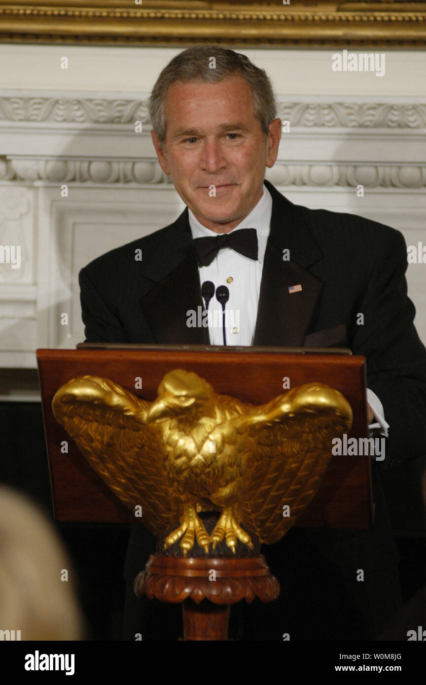 President george w bush australia hi-res stock photography and images ...