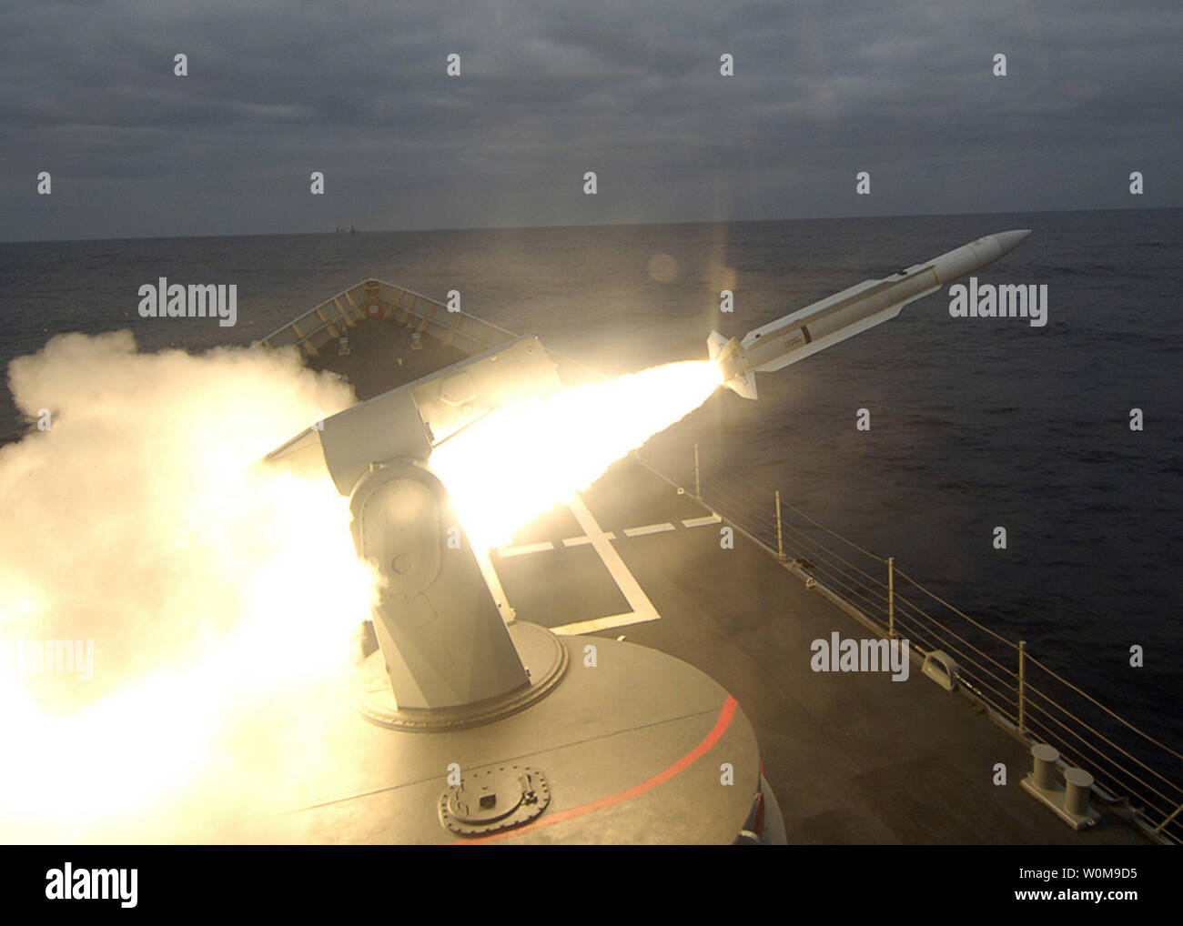 A surface-to-air missile launches from the Spanish frigate SPS Canarias ...