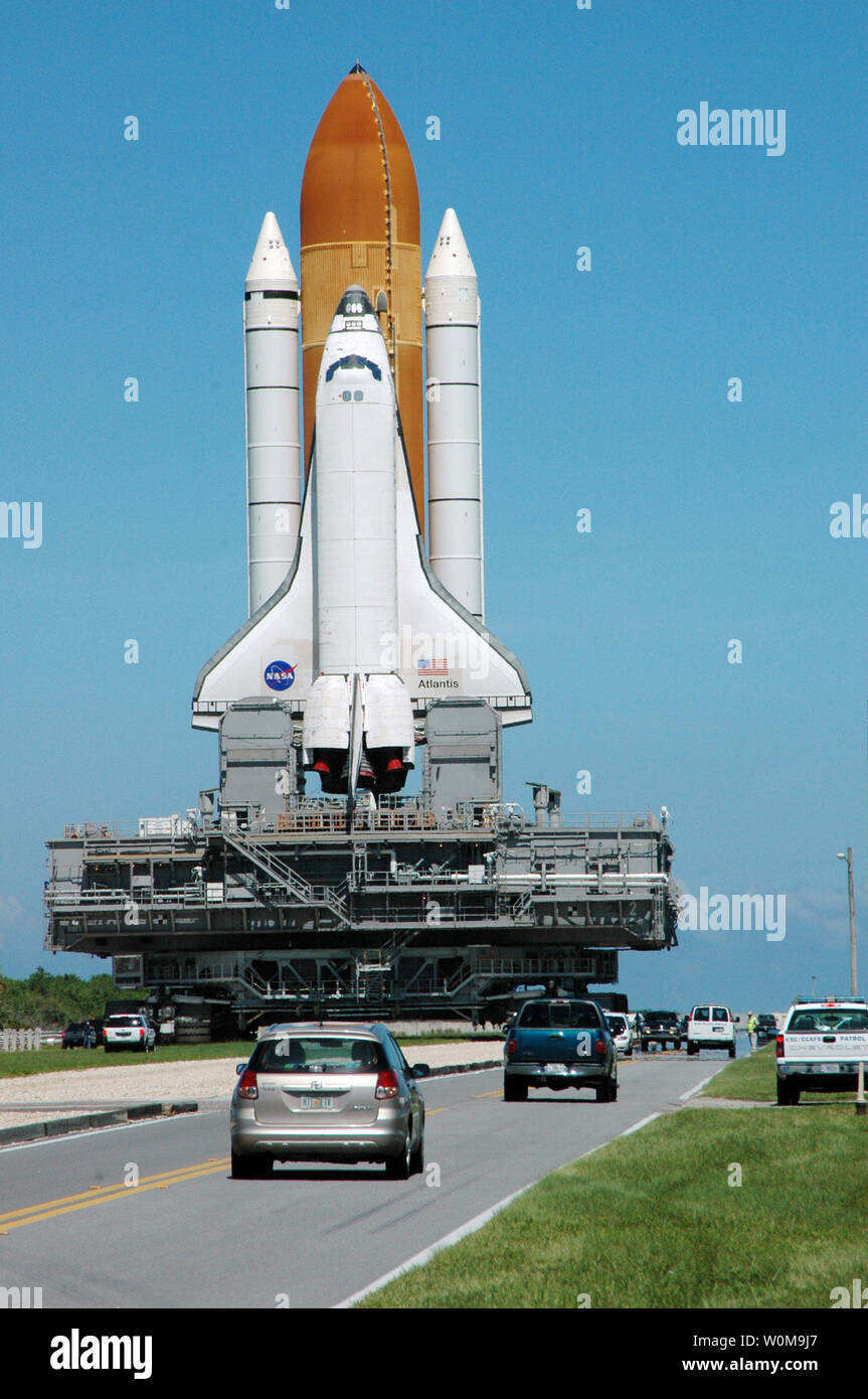 Rotating service structure hi-res stock photography and images - Alamy Rotating service structure hi-res stock photography and images - Alamy