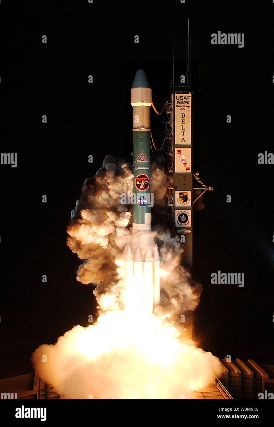 Spitzer space telescope hi-res stock photography and images - Alamy