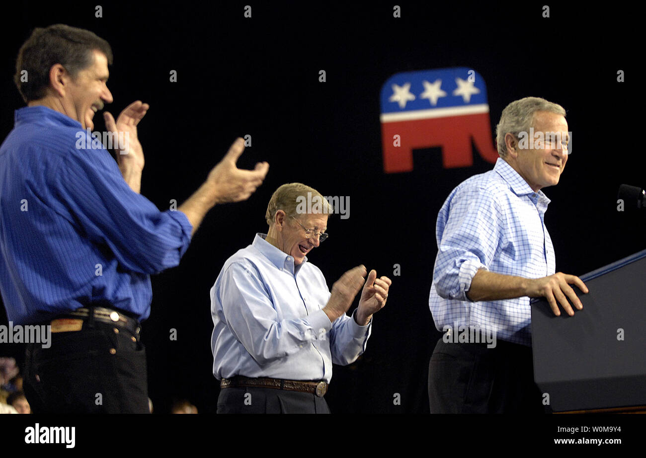 Conrad burns hi-res stock photography and images - Alamy