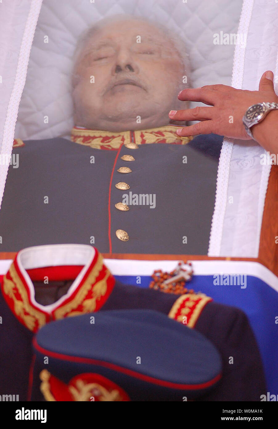 Augusto pinochet 1973 hi-res stock photography and images - Alamy