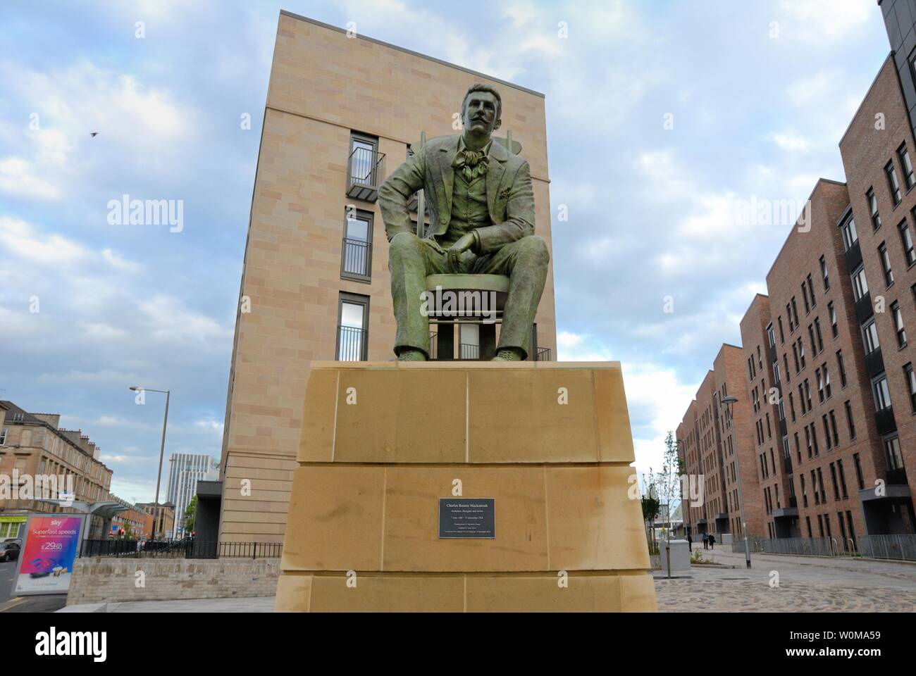 Charles Rennie Mackintosh statue by Andy Scott, Anderston, Glasgow ...