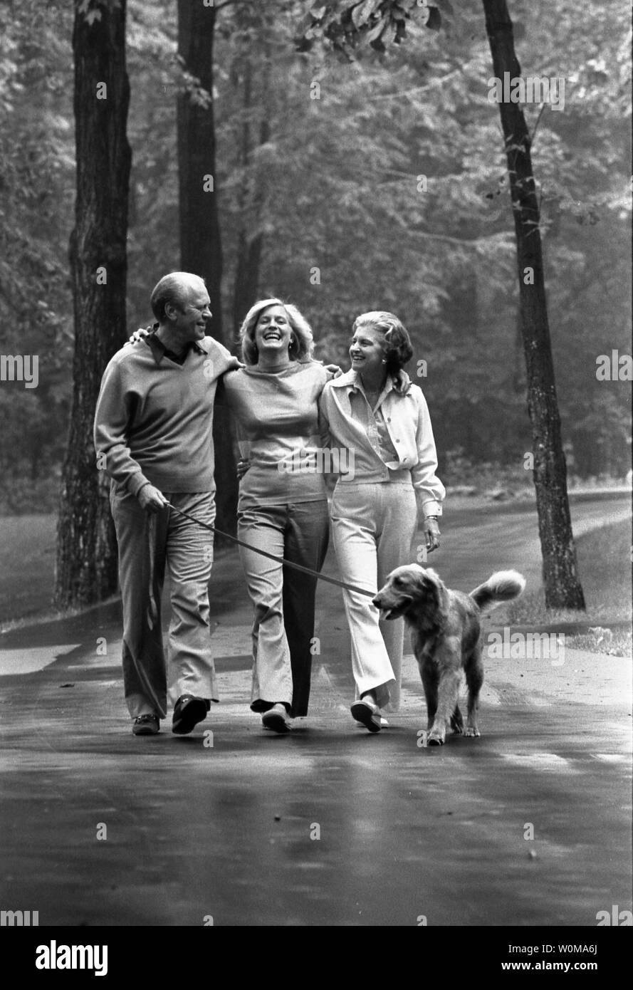 President Gerald Ford (L), shown in a August 7, 1976 file photo with ...
