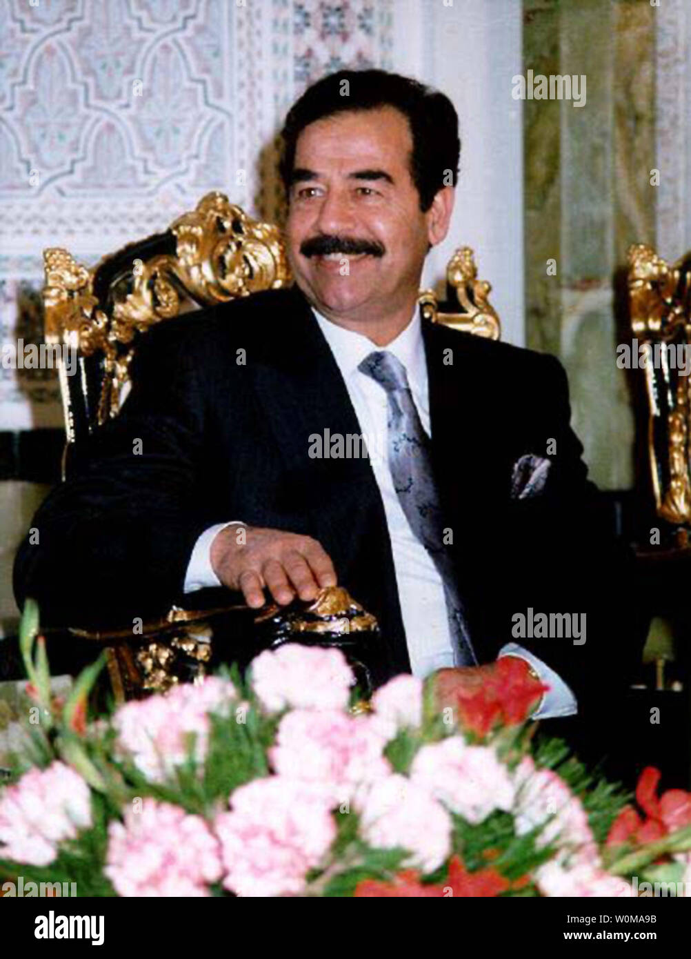 Saddam hussein hi-res stock photography and images - Alamy