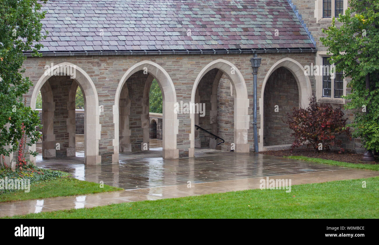 Breezeway High Resolution Stock Photography and Images - Alamy