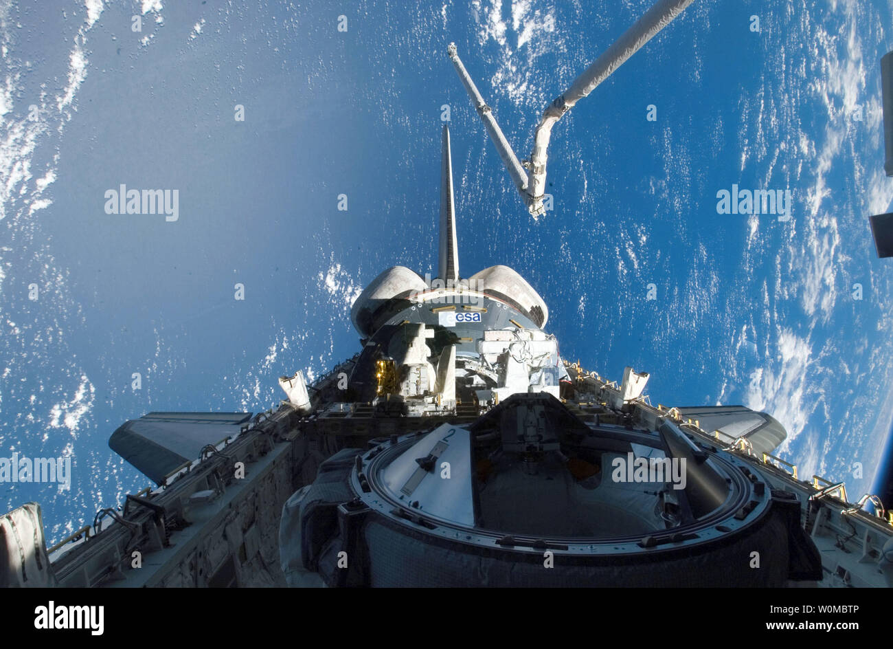 Orbiter docking system hi-res stock photography and images - Alamy