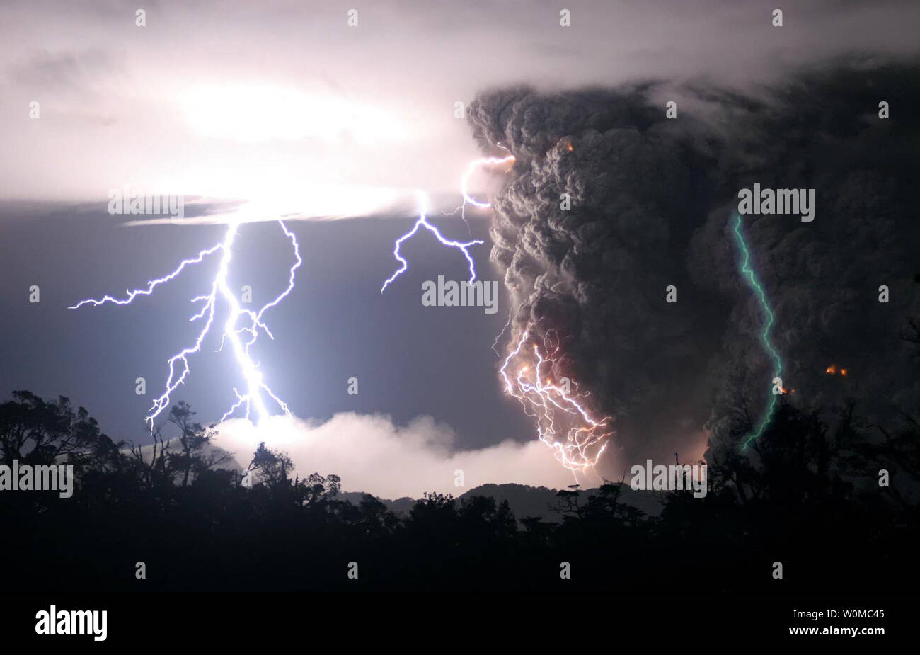 The Chaiten volcano erupts during storms in the middle of the night on ...