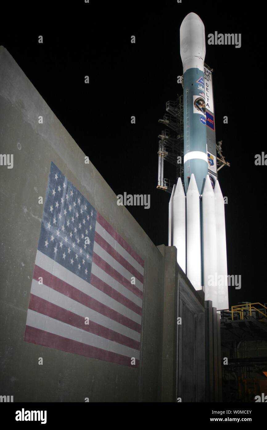 The GLAST spacecraft and Delta II rocket sit on the launch pad in the ...