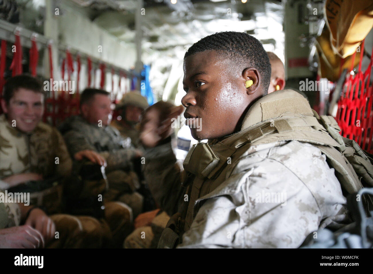 Hospitalman hi-res stock photography and images - Alamy