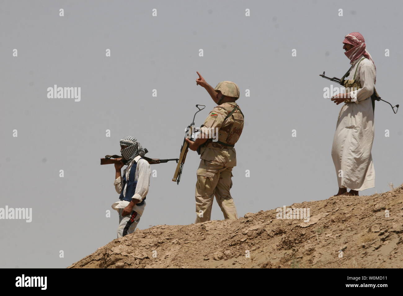 Watches as a u s soldier hi-res stock photography and images - Alamy