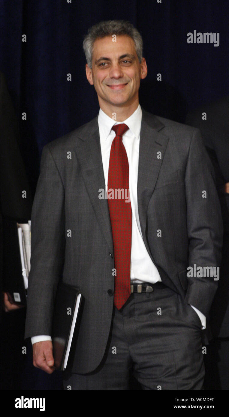 Barack obama listens to chief of staff rahm emanuel hi-res stock ...