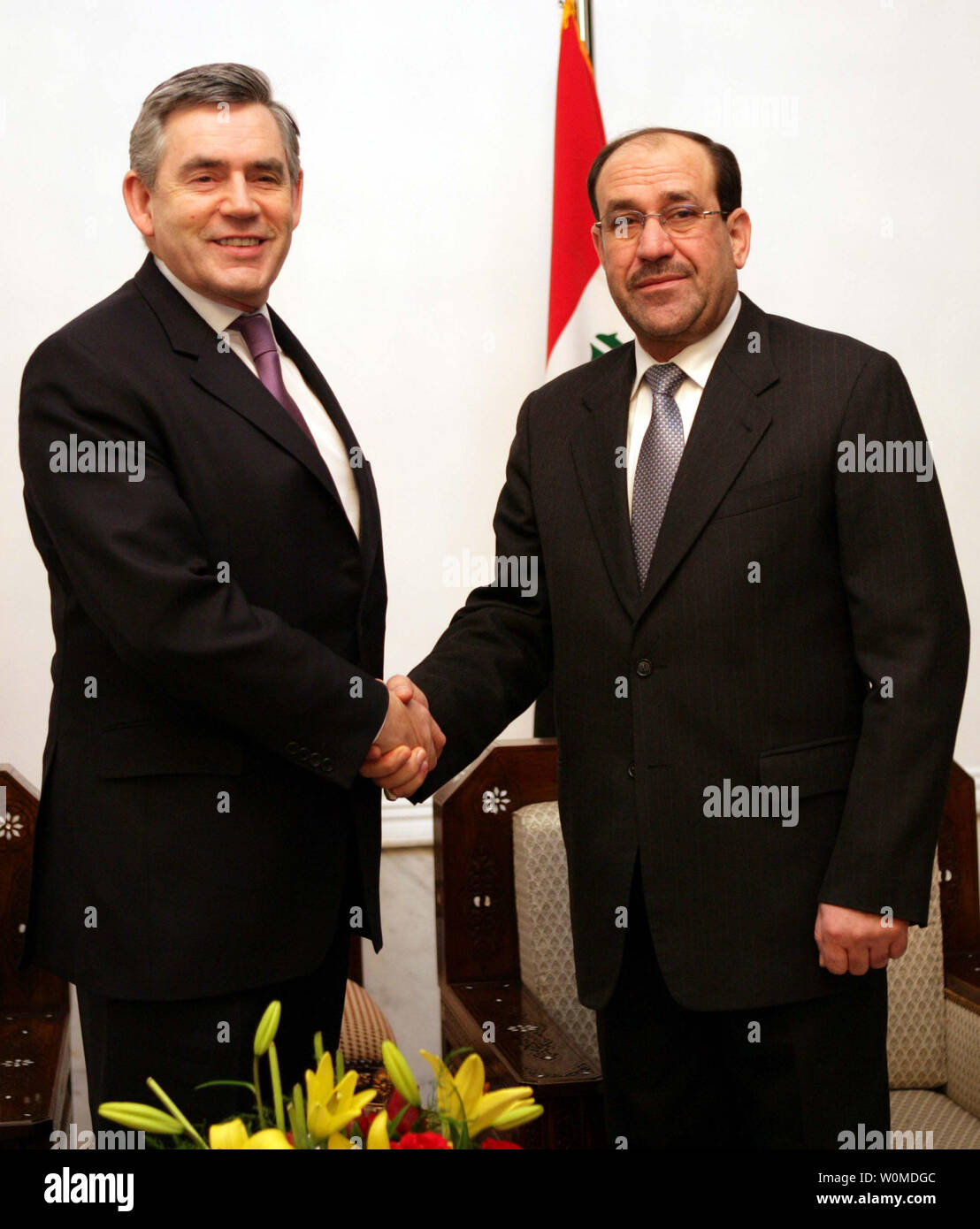 Gordon brown in iraq hi-res stock photography and images - Alamy