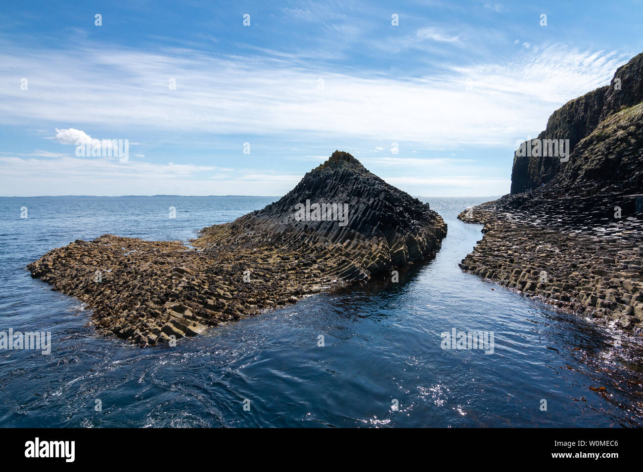 Basalt rock formations on Staffa near Fingals cave in Scotland Stock ...