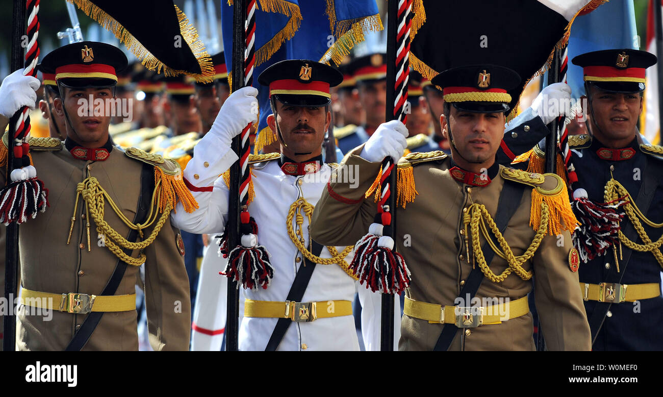 Egyptian honor guard hi-res stock photography and images - Alamy
