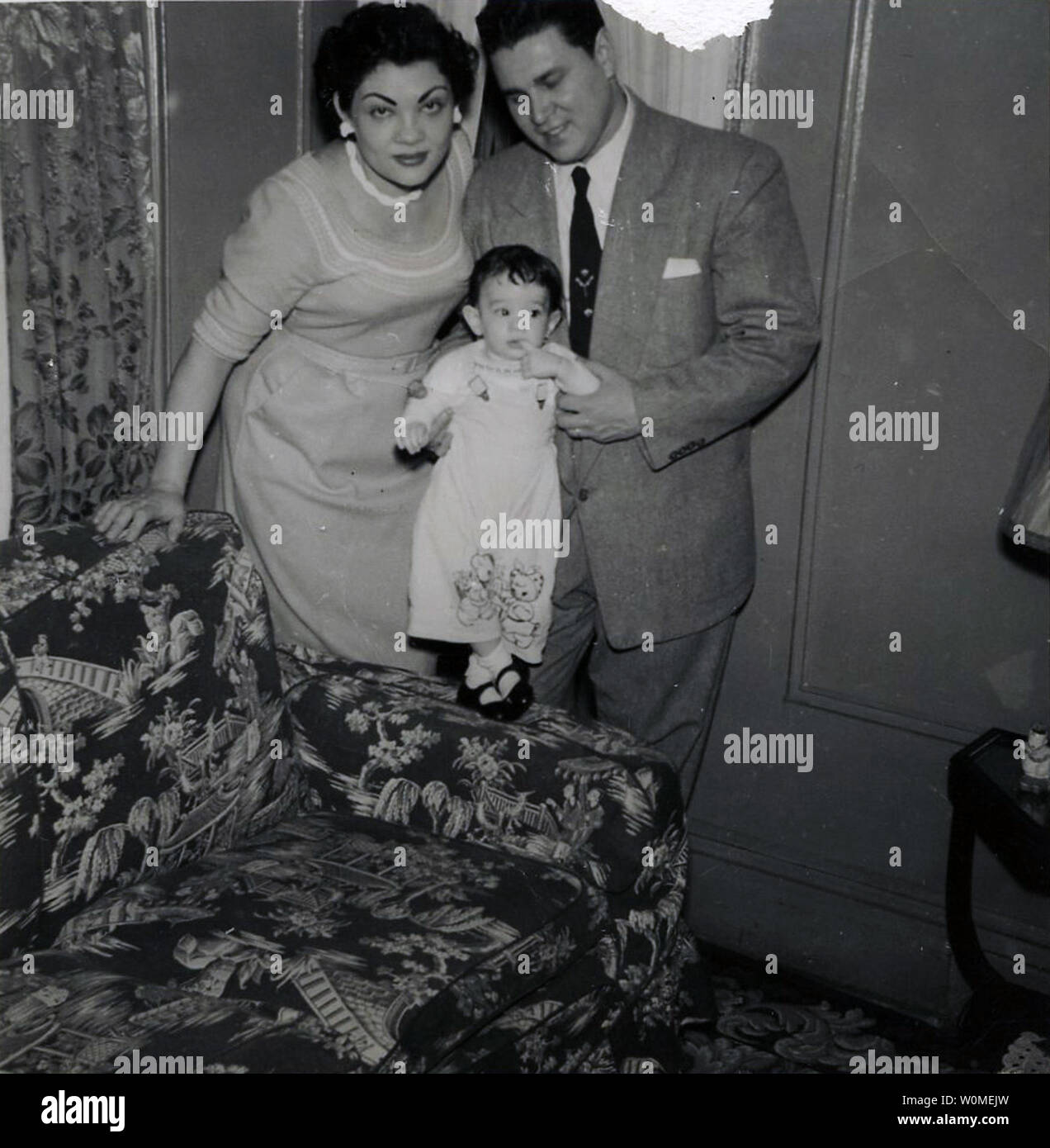 Federal appeals Judge Sonia Sotomayor (C), pictured in an undated photo with her mother and ...