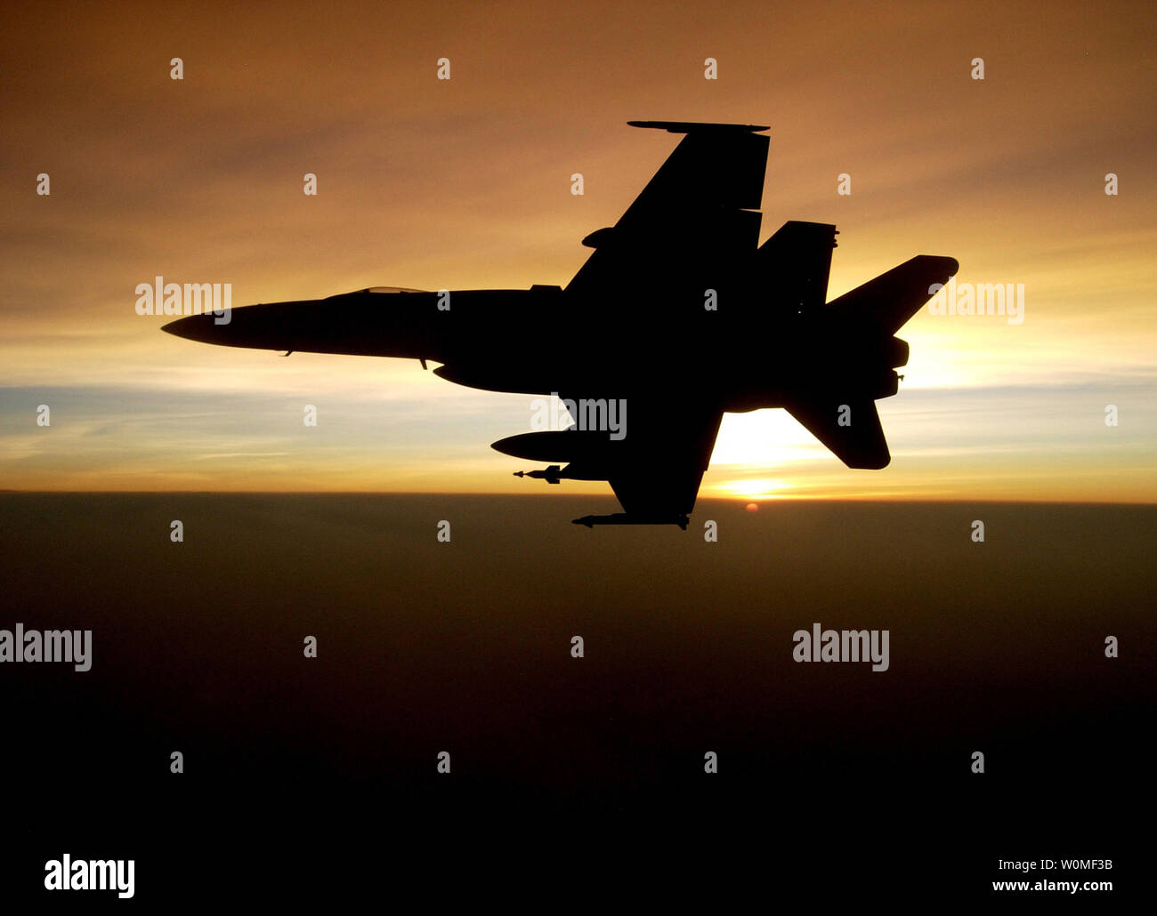 Strike fighter squadron 113 hi-res stock photography and images - Alamy