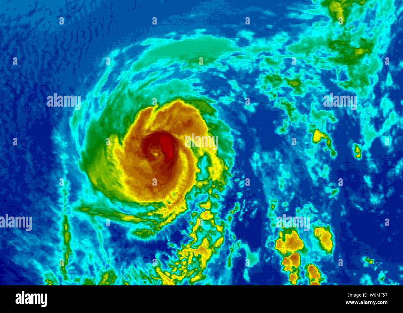 Hurricane felicia hi-res stock photography and images - Alamy