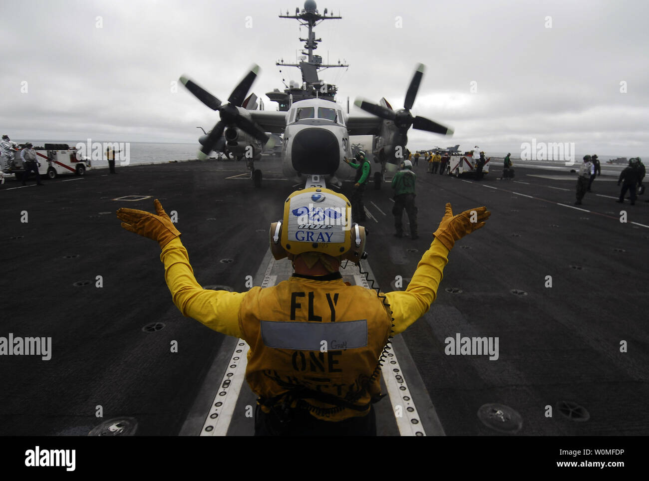 Carrier logistics squadron hi-res stock photography and images - Alamy