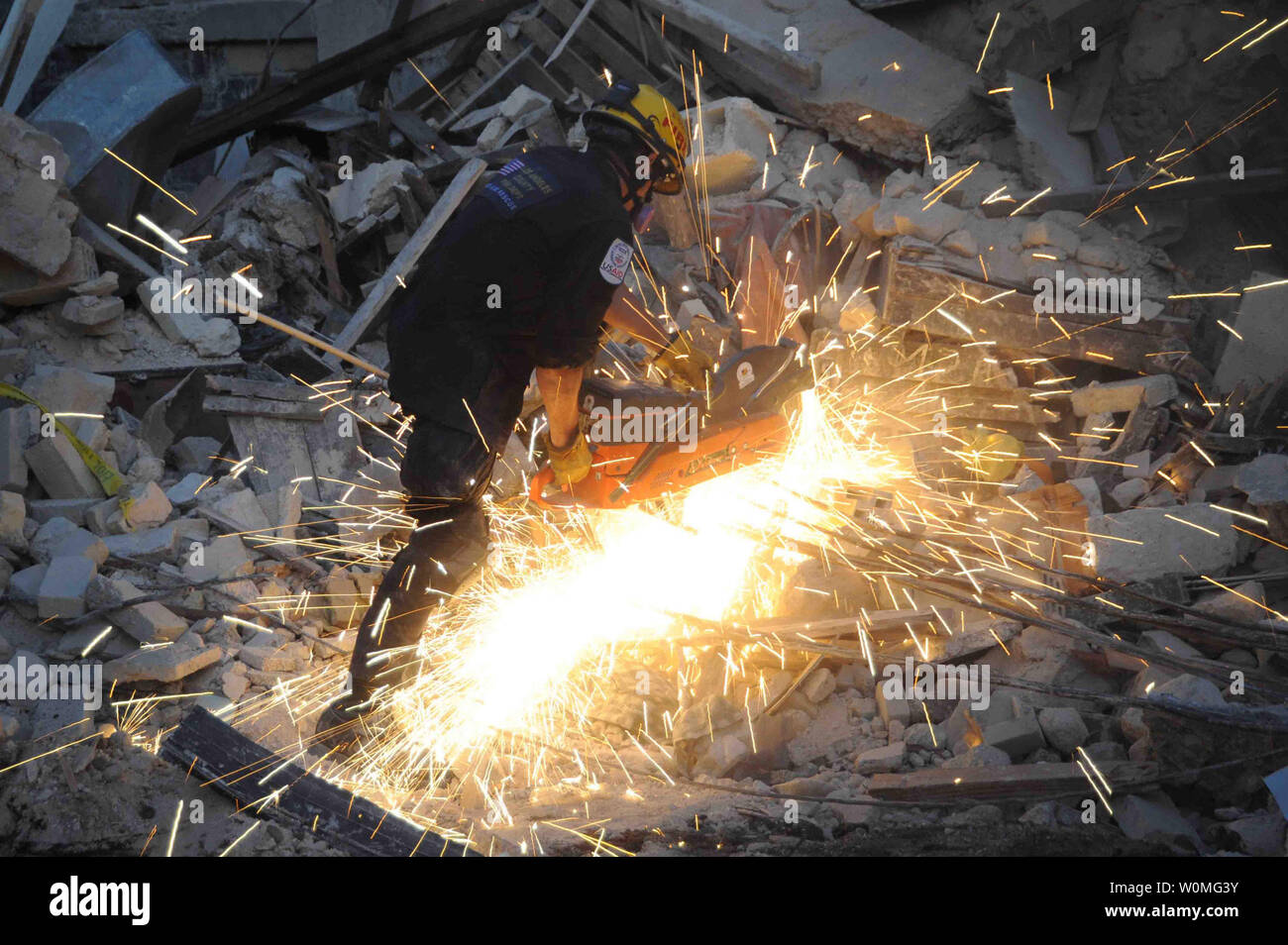 Los angeles county fire department search and rescue team hi-res stock ...