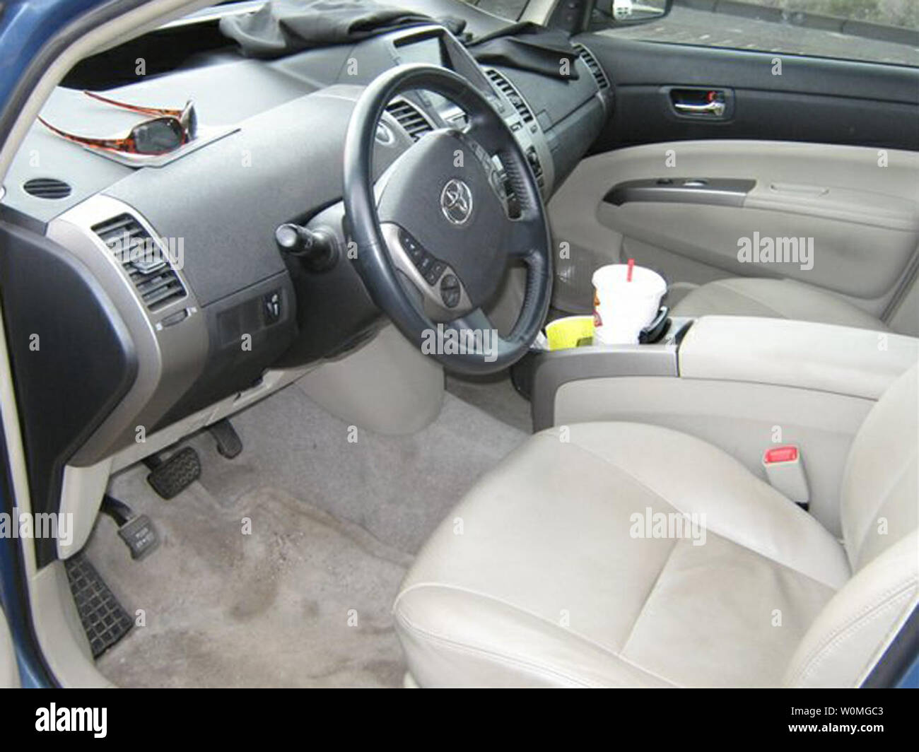 California highway patrol chp car hi-res stock photography and images ...